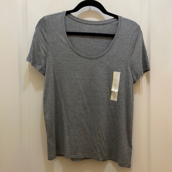 a new day | Tops | New A New Day Gray Soft Top Xs | Poshmark